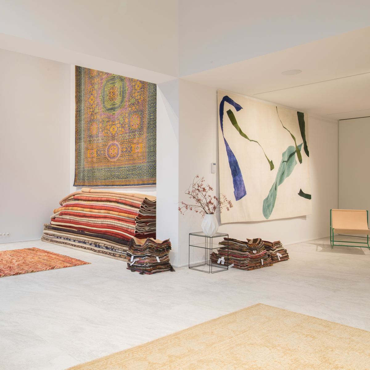 Showroom Ashtari Carpets in Antwerp